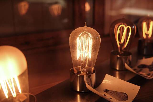 Bay Area’s most unlikely landmark: A 125-year-old light bulb still on