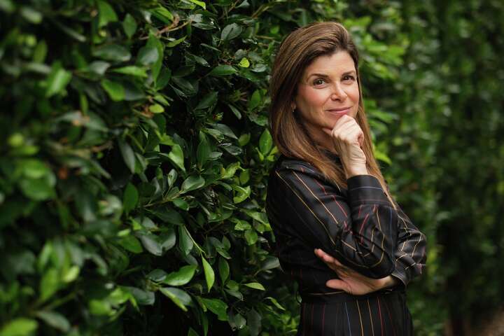 Laura Dave’s sequel to ‘The Last Thing He Told Me’ reveals all