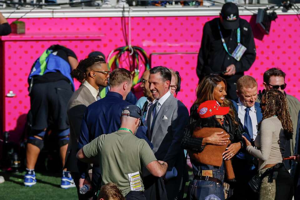 How did 49ers coach Kyle Shanahan do as an NBC Super Bowl analyst?