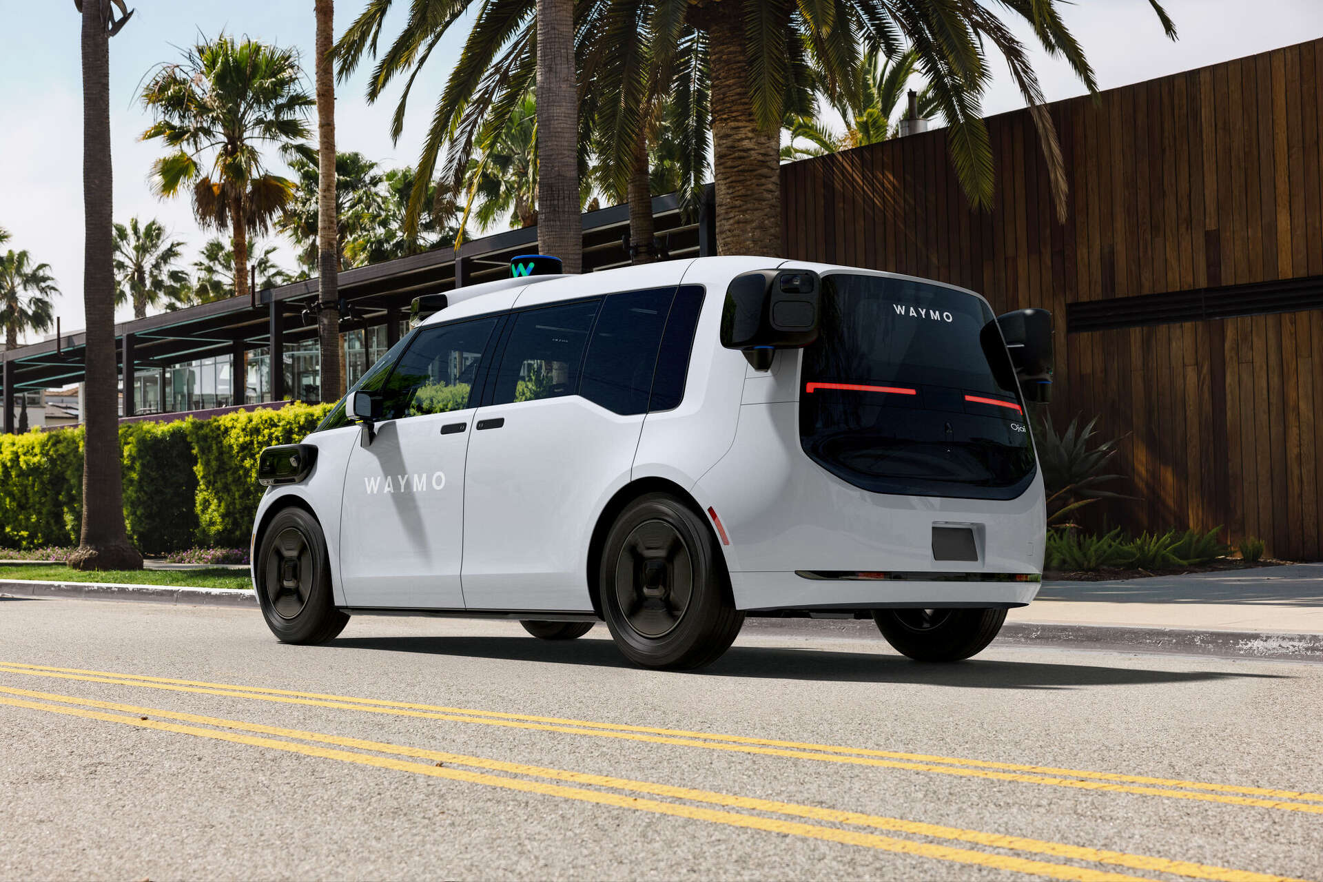Waymo upgrade allows robotaxis to ‘see’ better in harsh weather