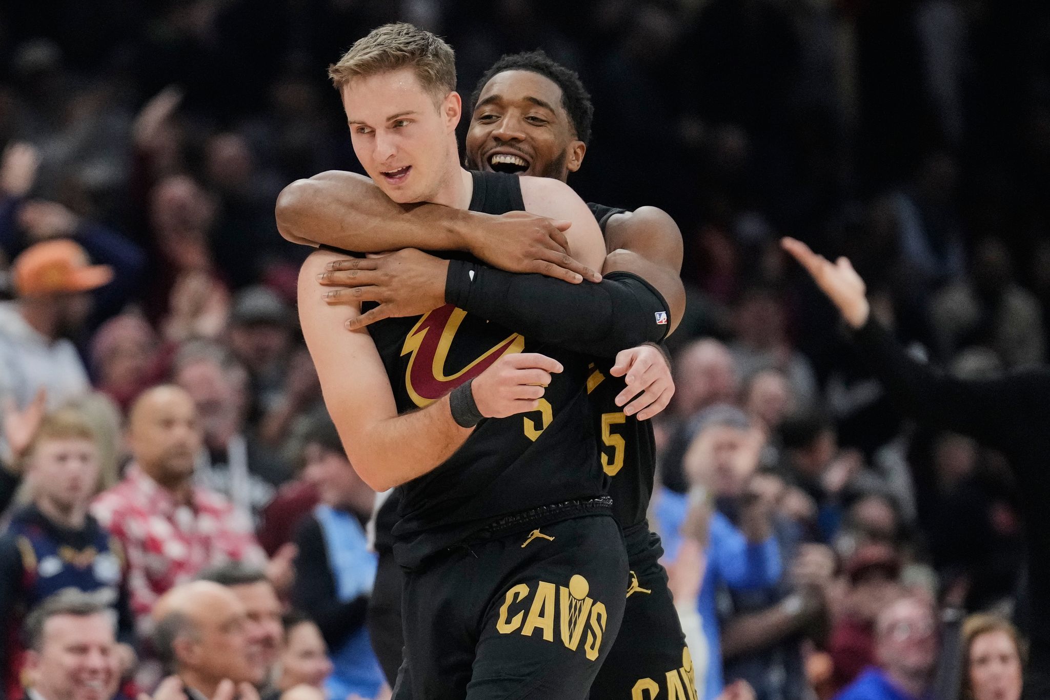 Sam Merrill anota 32 y Cavaliers vencen 138-113 a Wizards en debut de ...