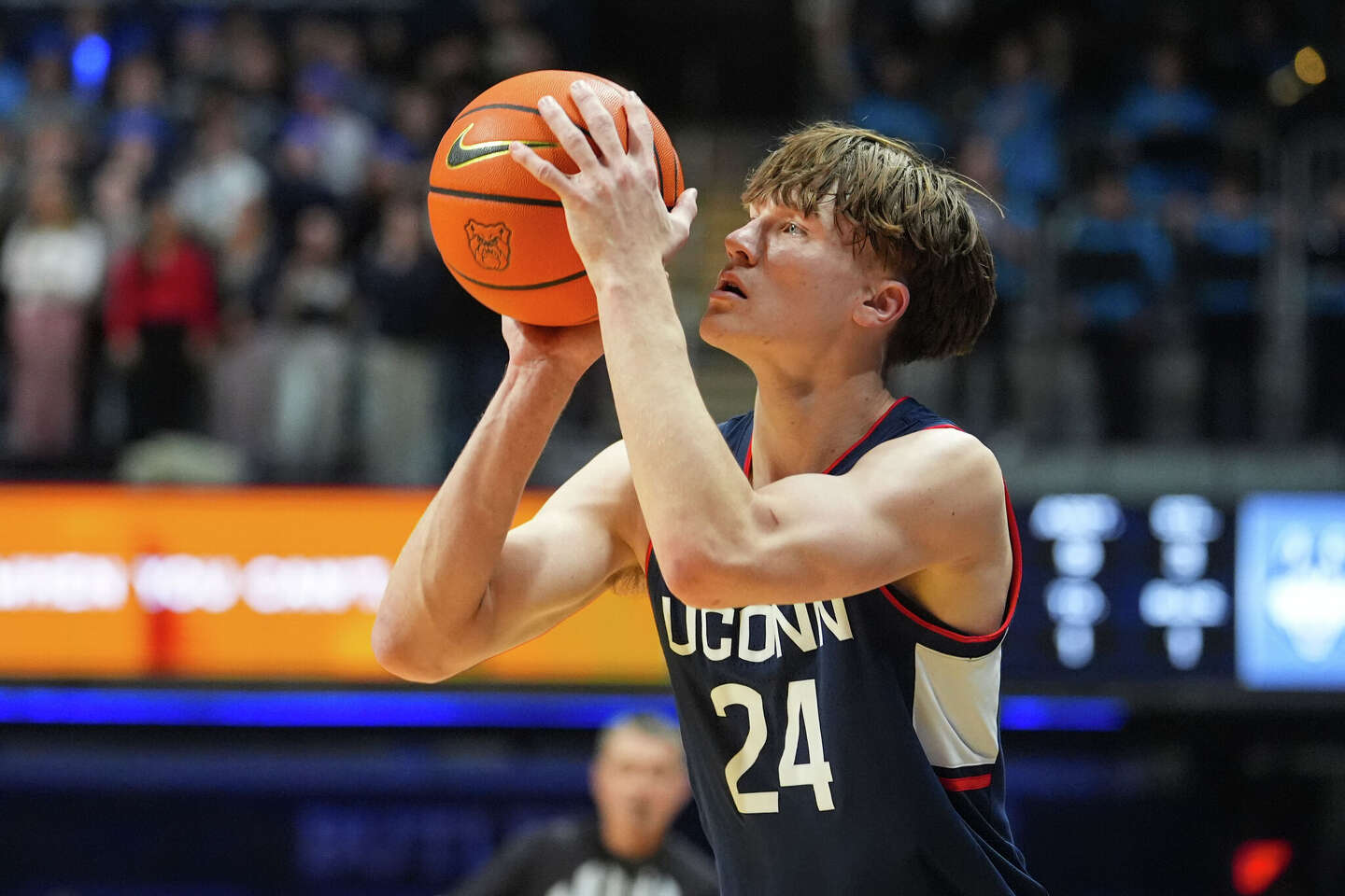 UConn's Braylon Mullins is Big East Freshman of the Week