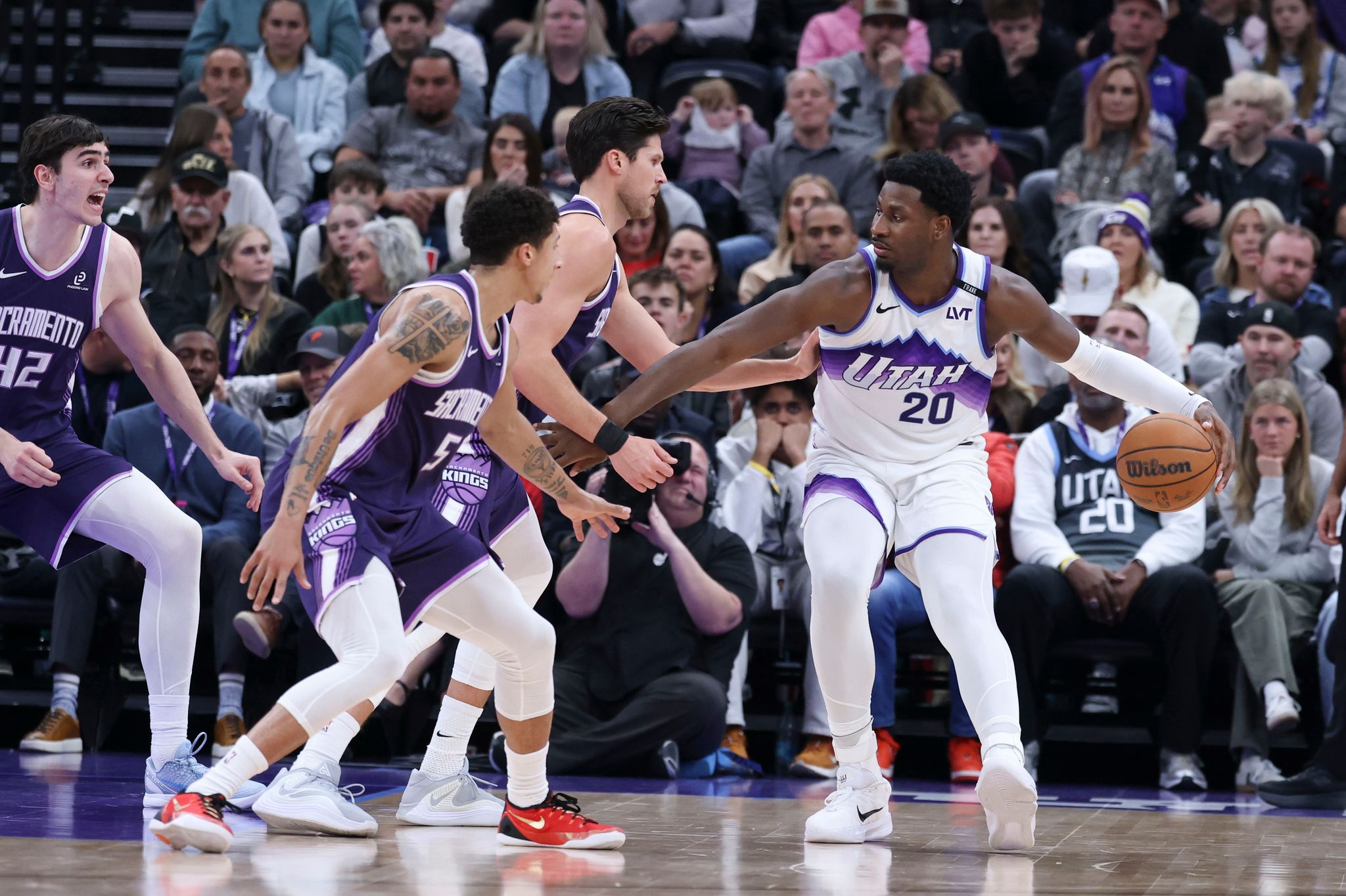 Jaren Jackson Jr. brings versatile playmaking skills in push by the ...