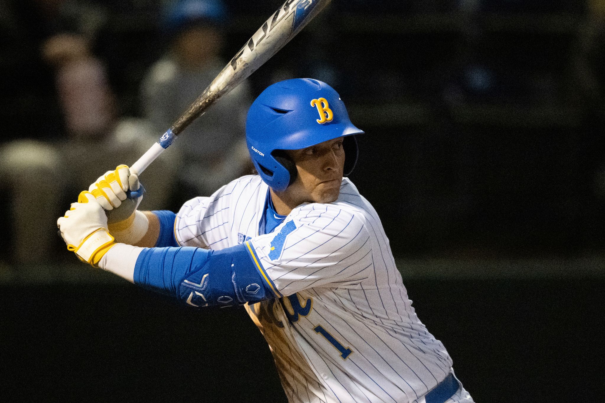 Roch Cholowsky embraces his status as projected No. 1 MLB draft pick ...