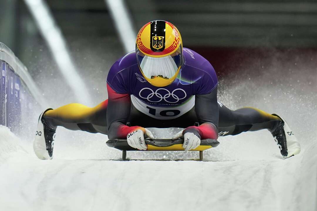 A very focused Matt Weston of Britain has midpoint lead in Olympic ...