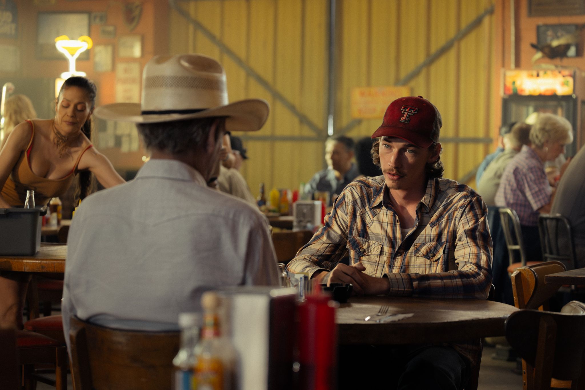 Landman episode mentions Troy Aikman beer brand, shows Fort Worth