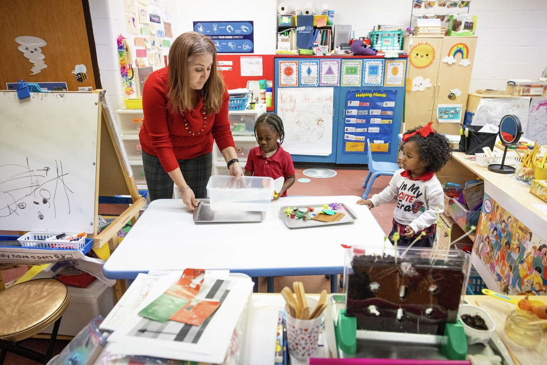 Dallas ISD looks to roll out free pre-K for all students