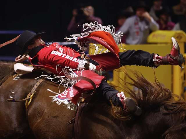 How D-FW cowboy Rocker Steiner won the National Finals Rodeo