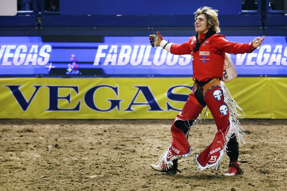 How D-FW cowboy Rocker Steiner won the National Finals Rodeo