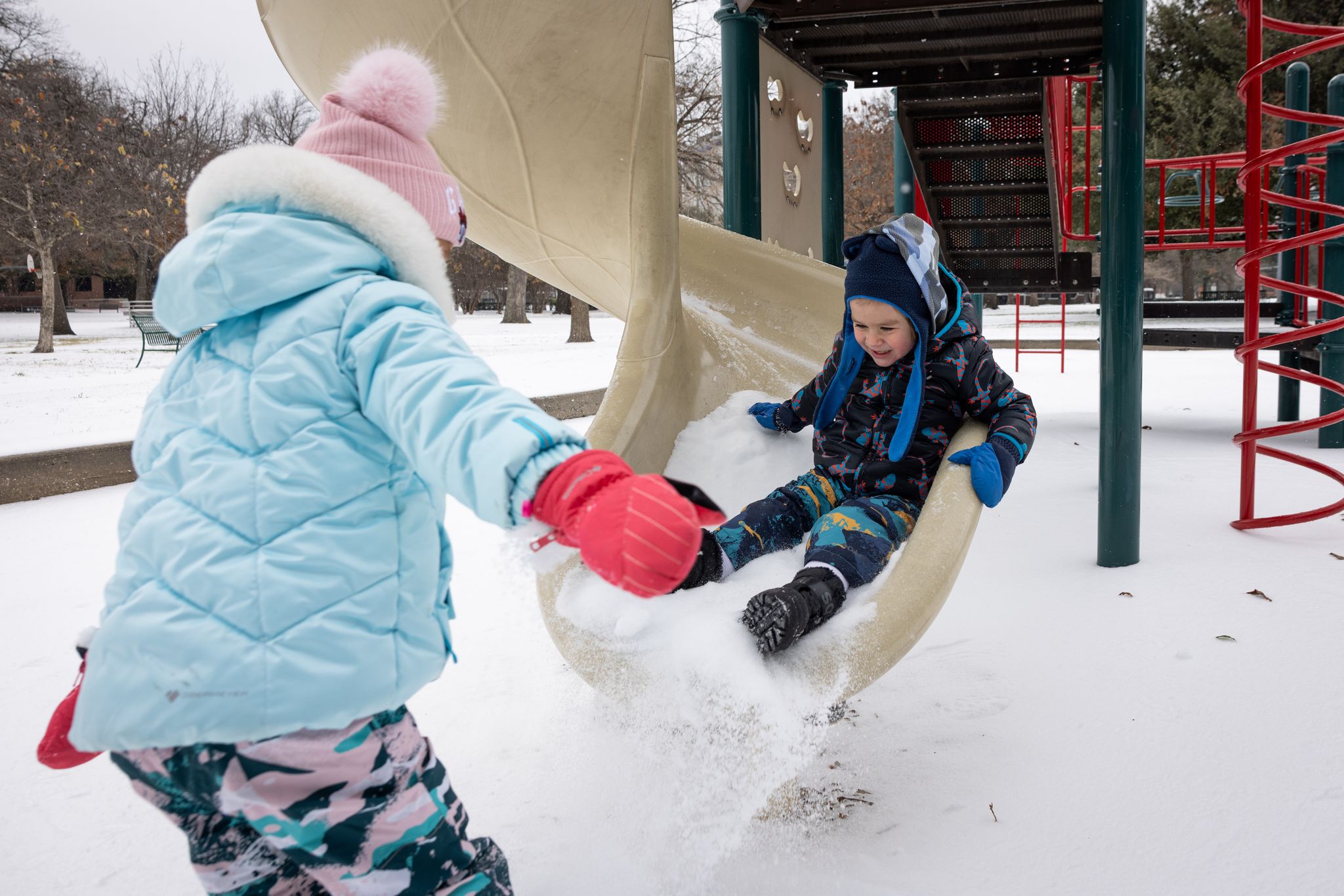 Nuevo récord diario de nieve en el Norte de Texas: se superó la marca ...