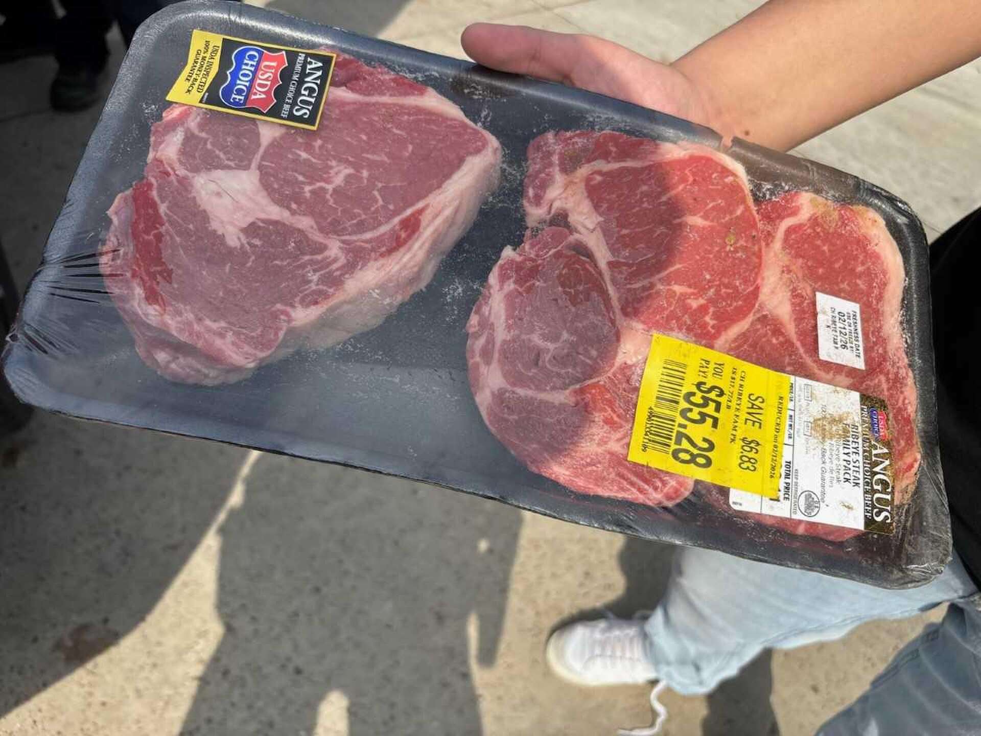 LPD: Man crashes after ribeye steak theft at south Laredo Walmart