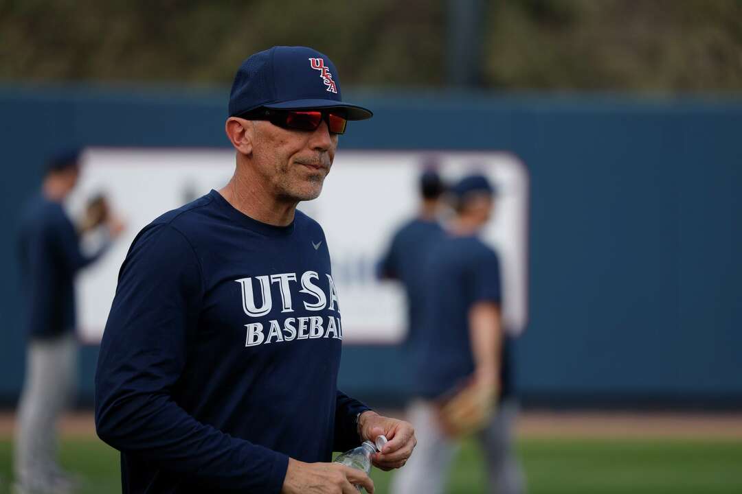 UTSA baseball weathers early scare, charging to record start
