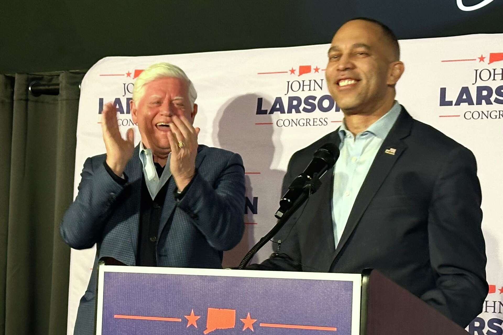 Hakeem Jeffries, in CT to back John Larson, faces ICE protest