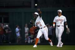 Texas Longhorns come from behind to run-rule Lamar: Recap, highlights