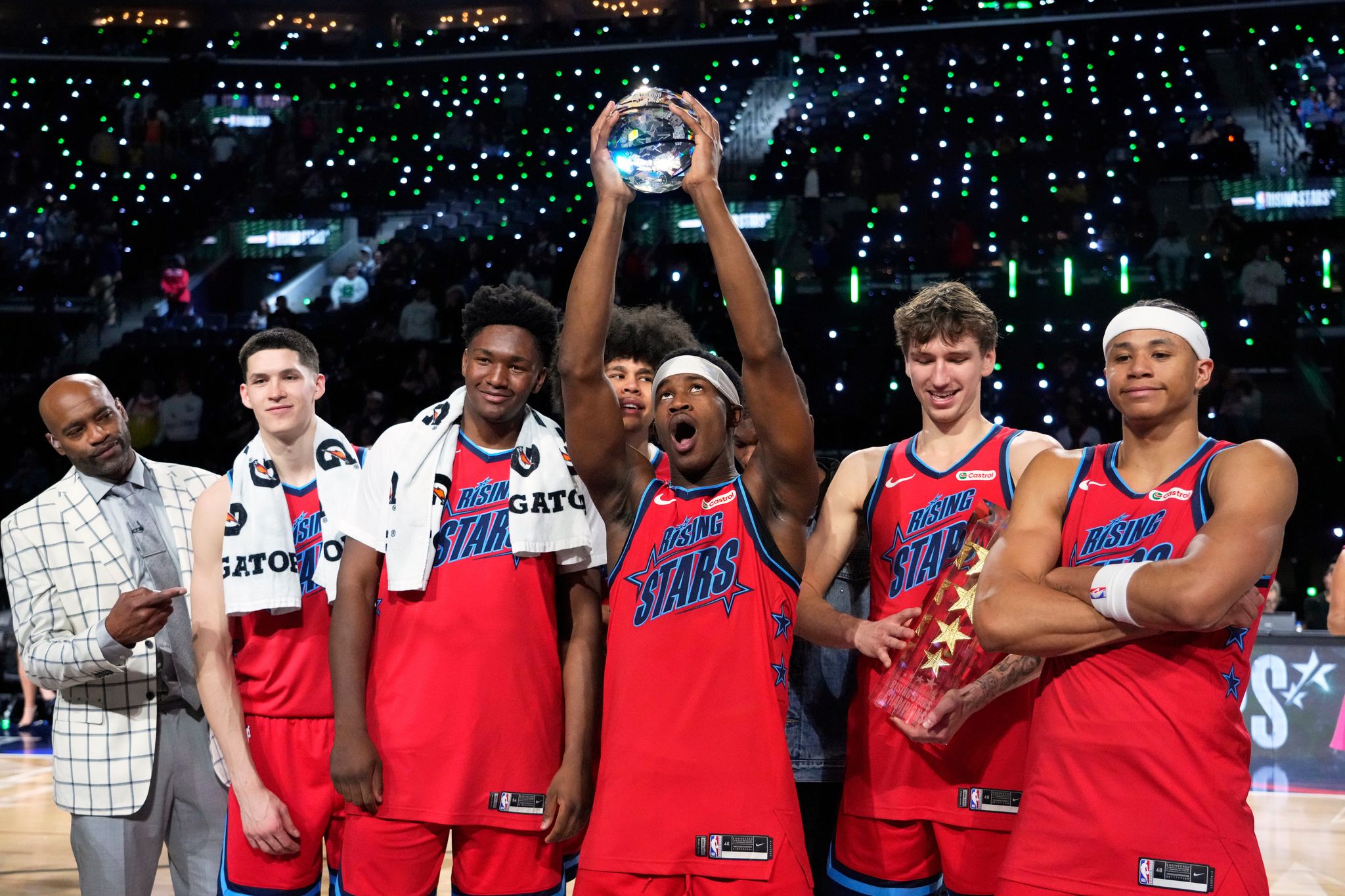 3 takeaways as Spurs' Carter Bryant helps Team Vince win Rising Stars