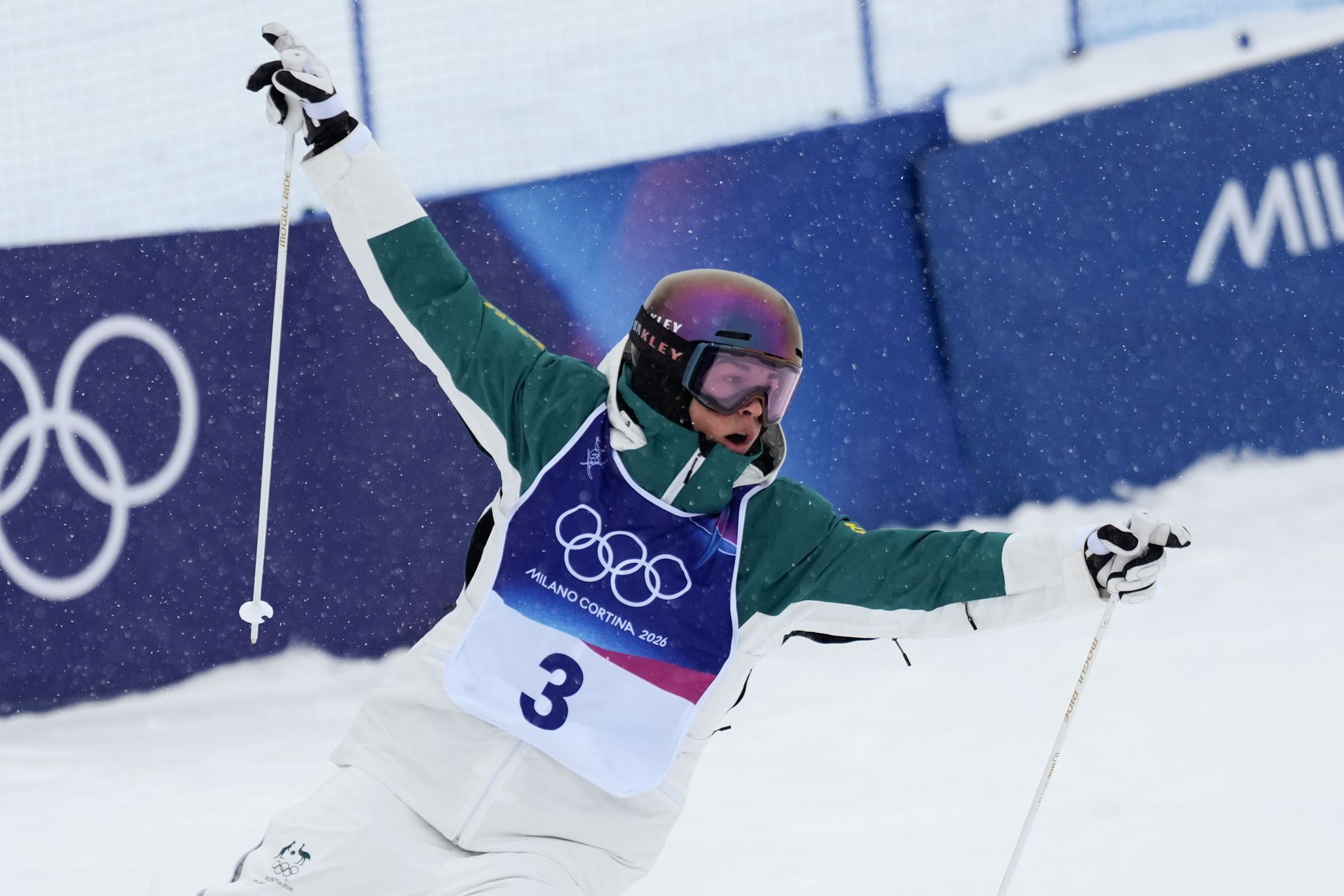 Jakara Anthony brings another freestyle Olympic gold to Australia in ...