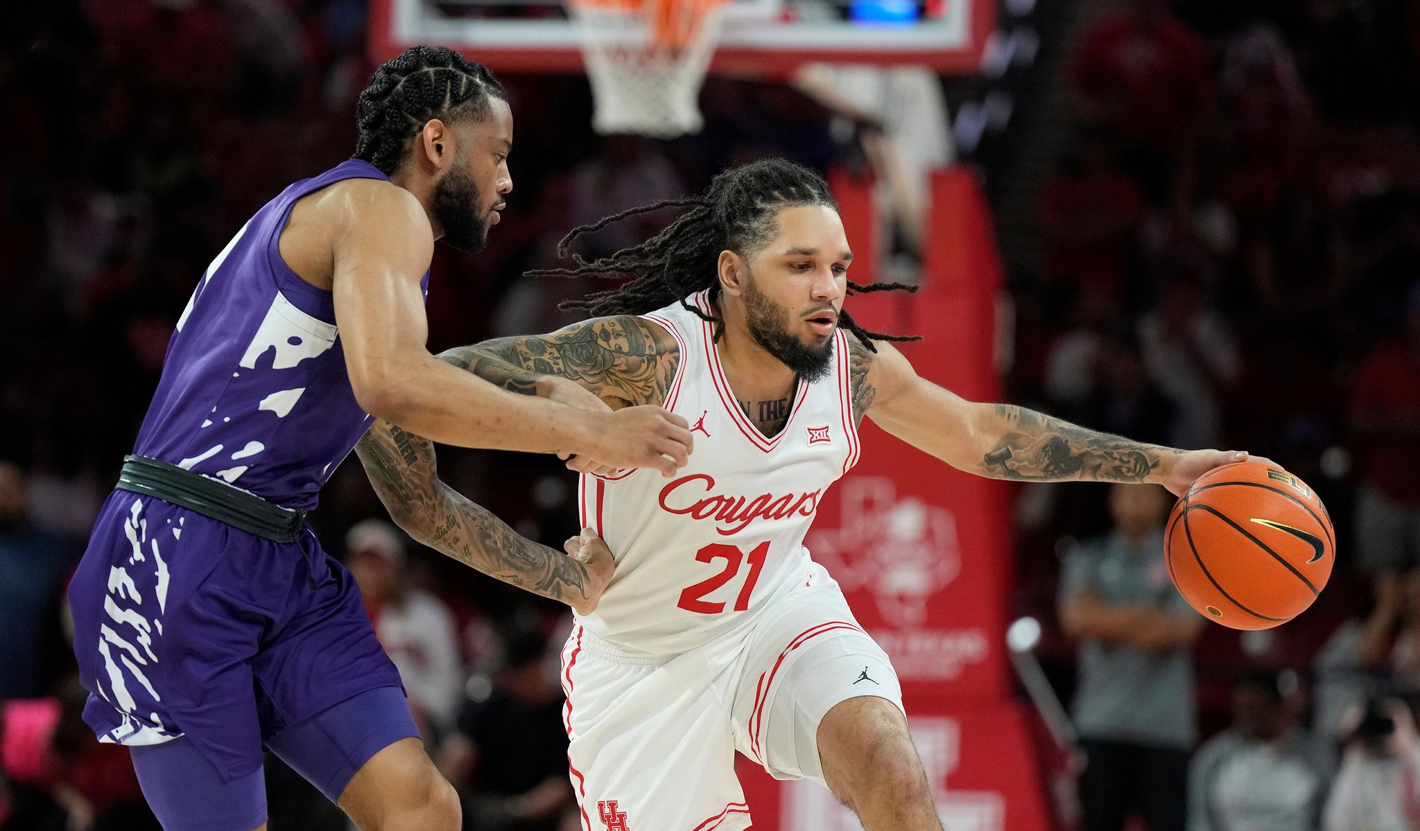 Emanuel Sharp scores 23, No. 3 Houston downs Kansas State 78-64