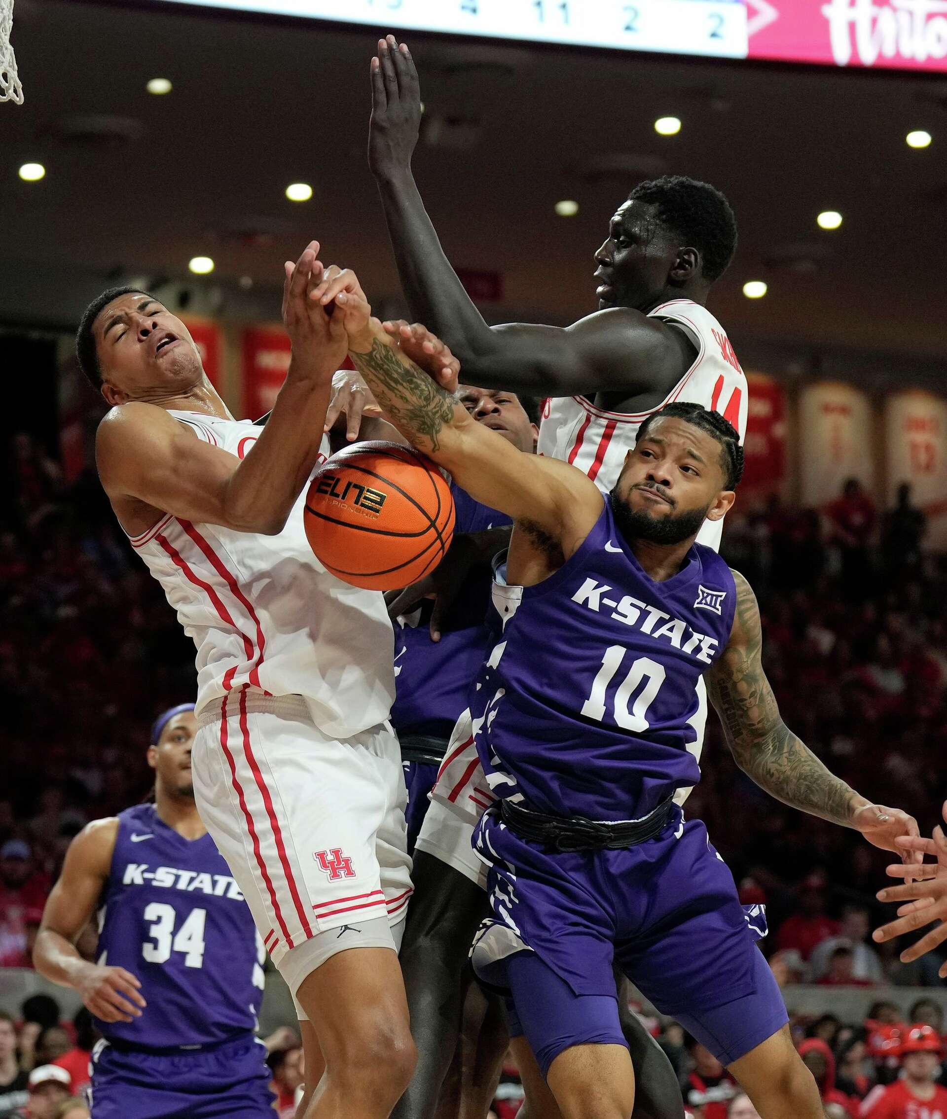 Emanuel Sharp scores 23, No. 3 Houston downs Kansas State 78-64