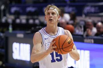BYU guard Saunders leaves game versus Colorado in 1st minute with lower ...