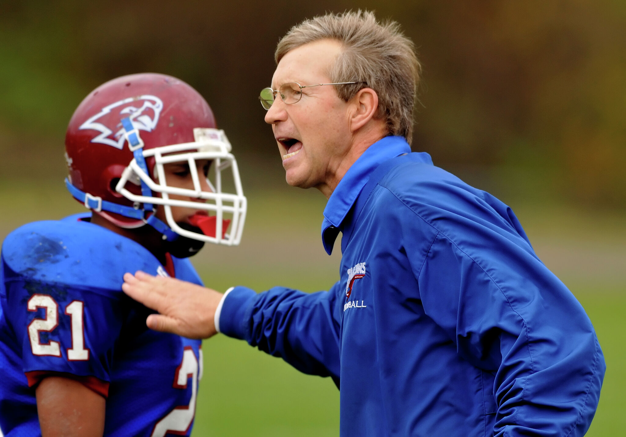 Connecticut high school football coach Jude Kelly dies at 73