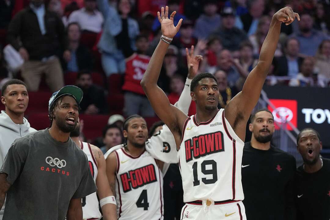 Warriors add depth, sign journeyman Nate Williams to two-way contract