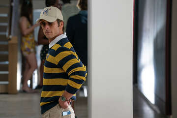 'How to Make a Killing' with Glen Powell manages to kill a good idea