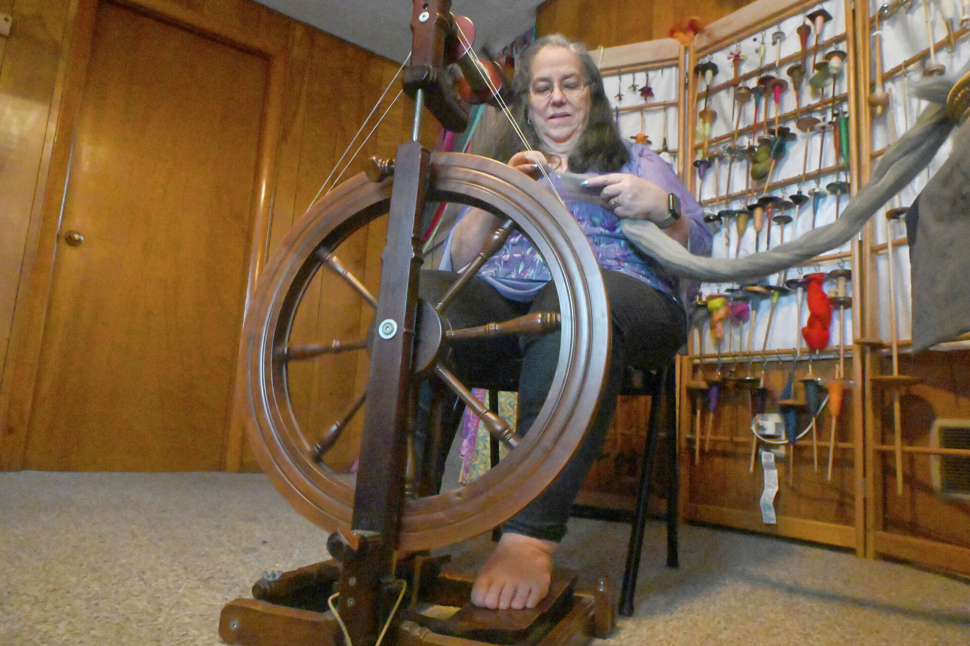 These Connecticut spinners find zen in making their own yarn