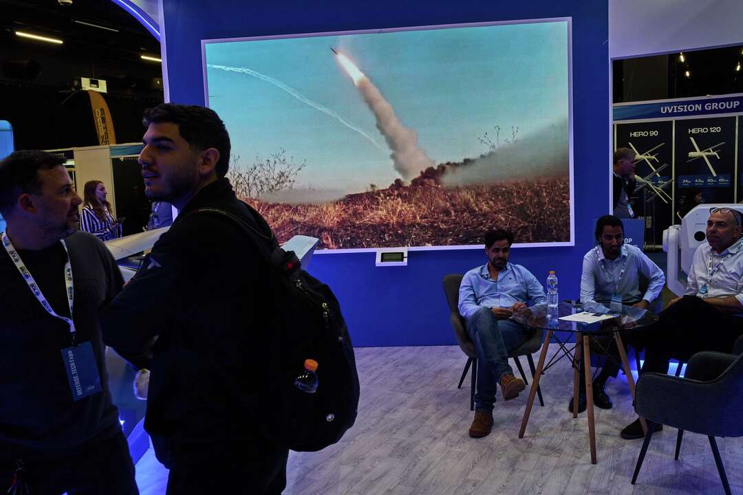 Photos of rifles, drones and missile footage at the Defense Tech Expo ...