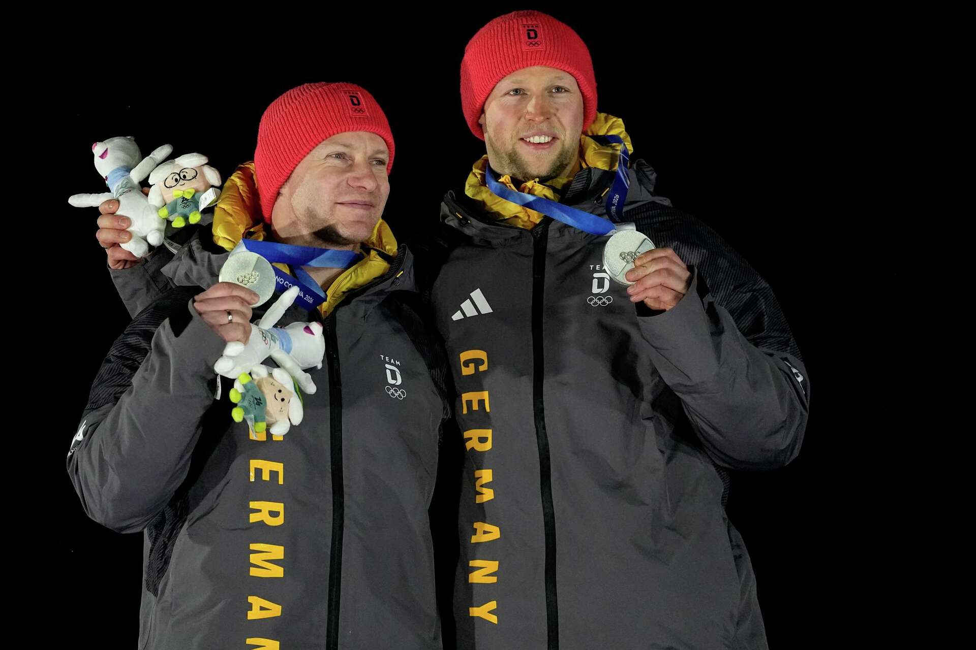 Johannes Lochner leads German 2-man Olympic bobsled sweep, Frank Del ...