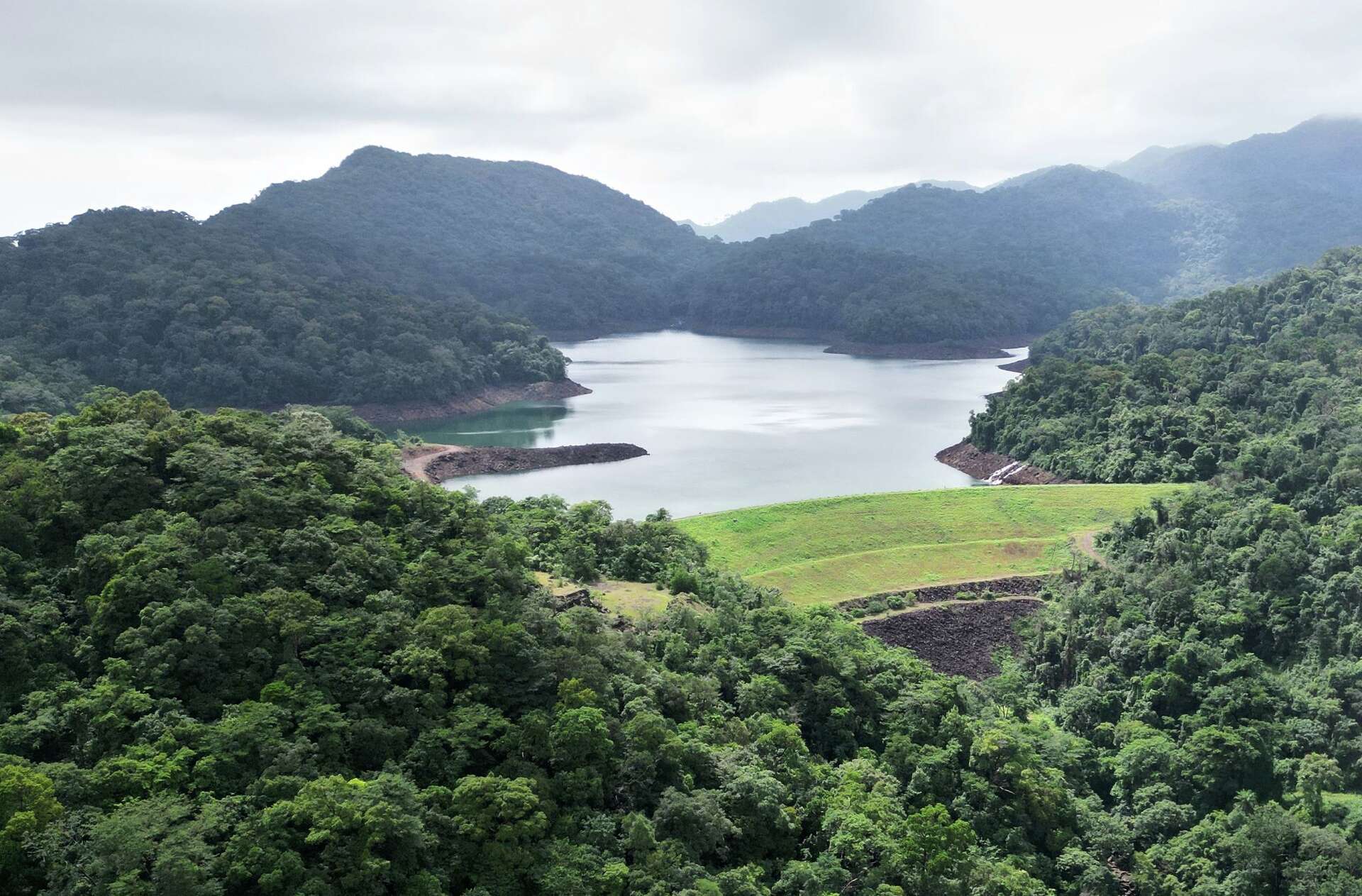 Sierra Leone officials facilitated illegal mansion-building in a key ...