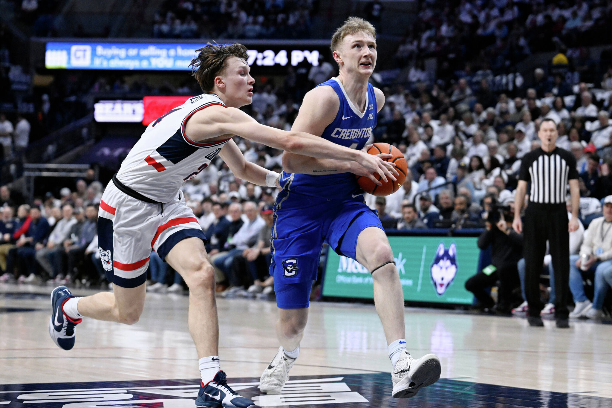 Saint Joseph's (PA) defeats Saint Bonaventure 71-65