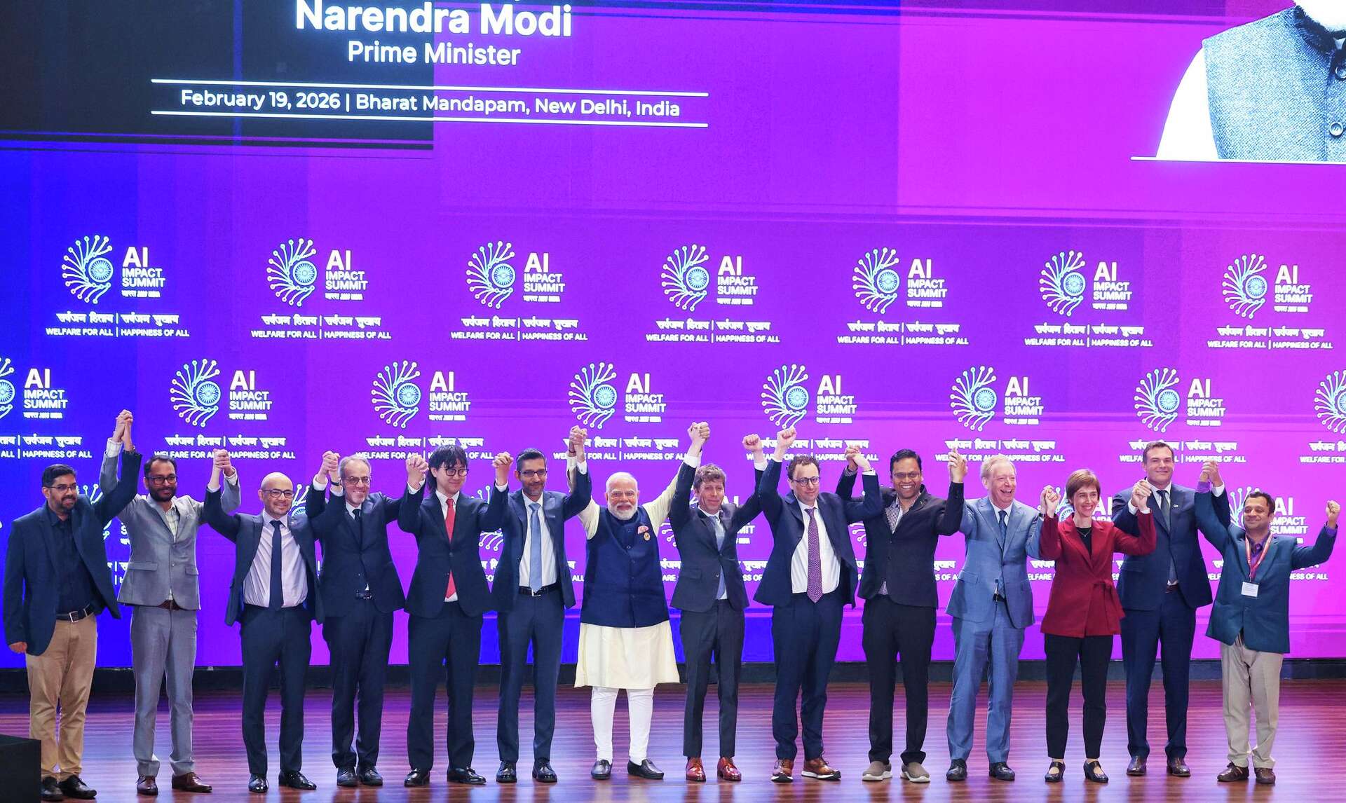 Modi’s AI summit turns awkward as tech leaders Sam Altman and Dario ...