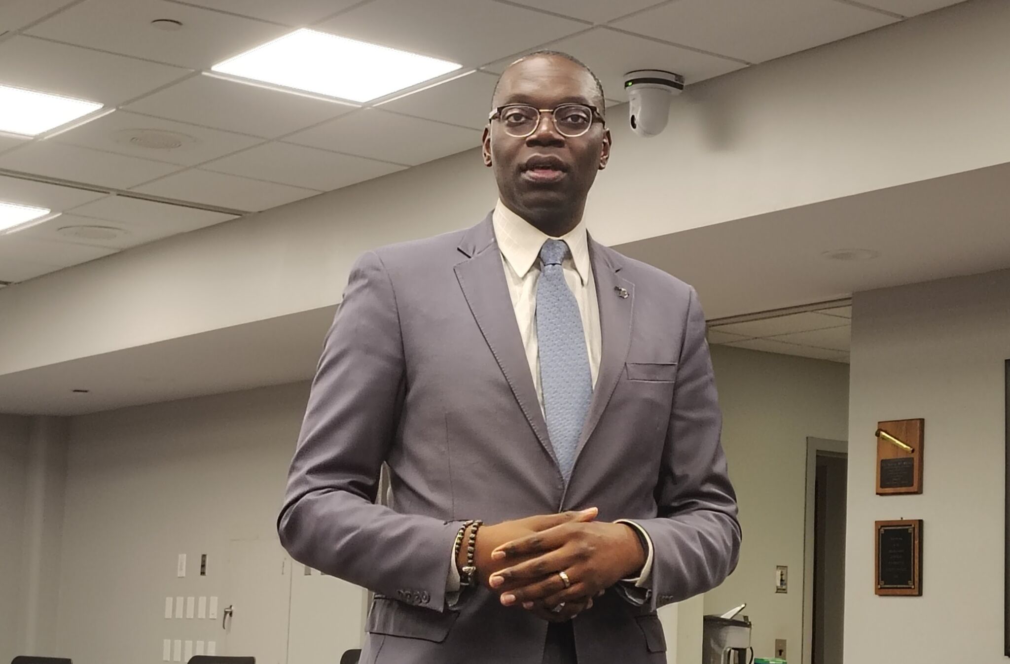 Michigan secretary of state race: Gilchrist outlines plan