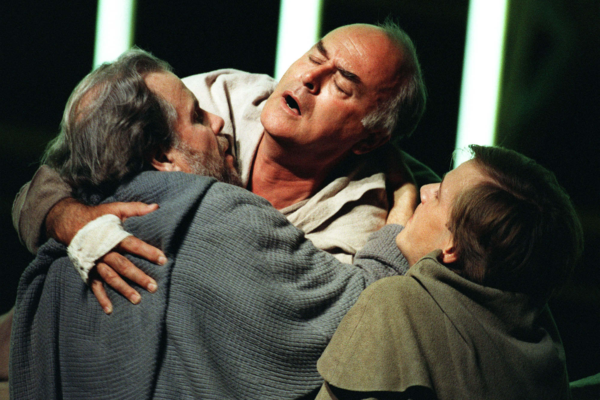 Award-winning singer José van Dam dies at age 85