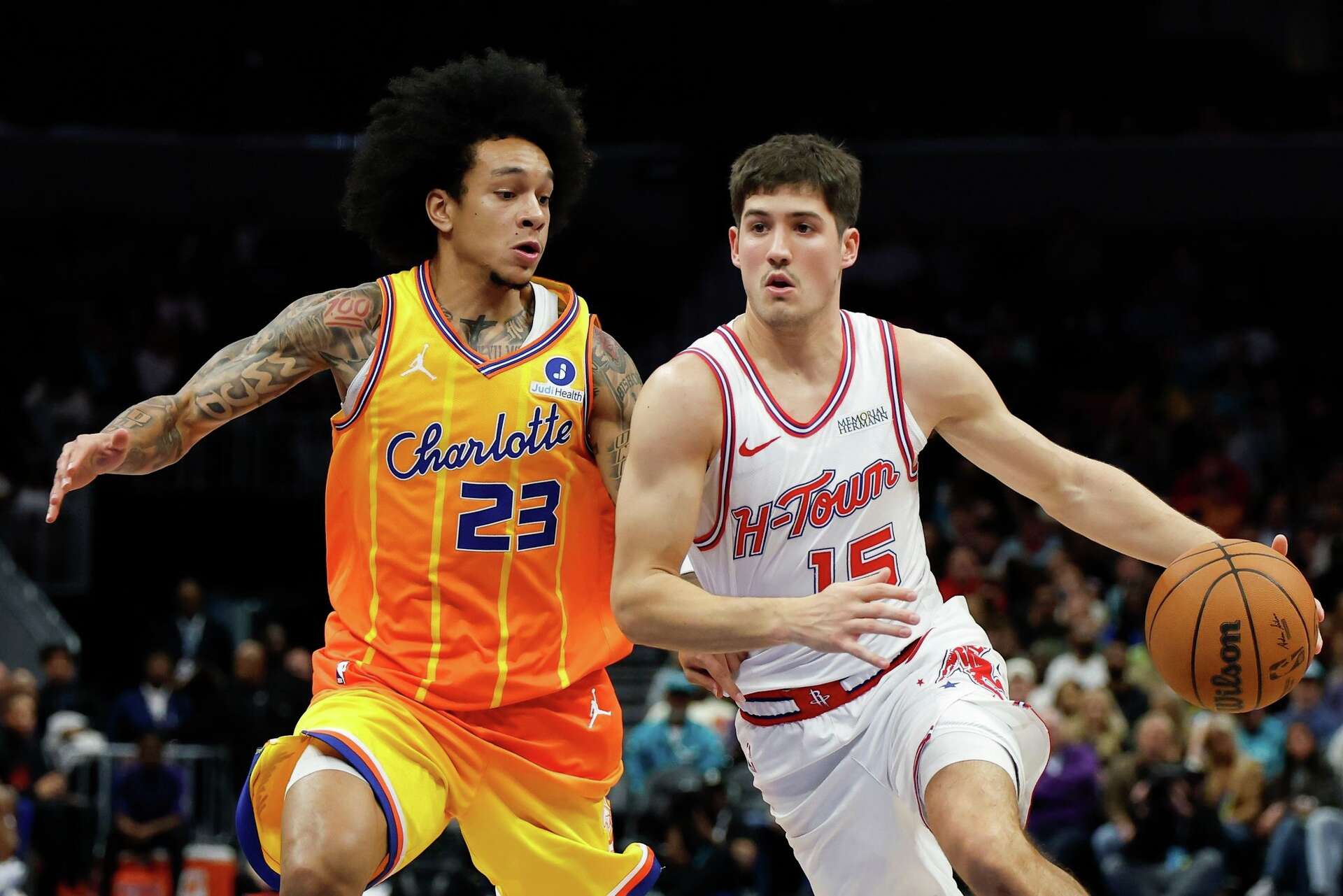 Houston Rockets beat Charlotte Hornets behind Kevin Durant