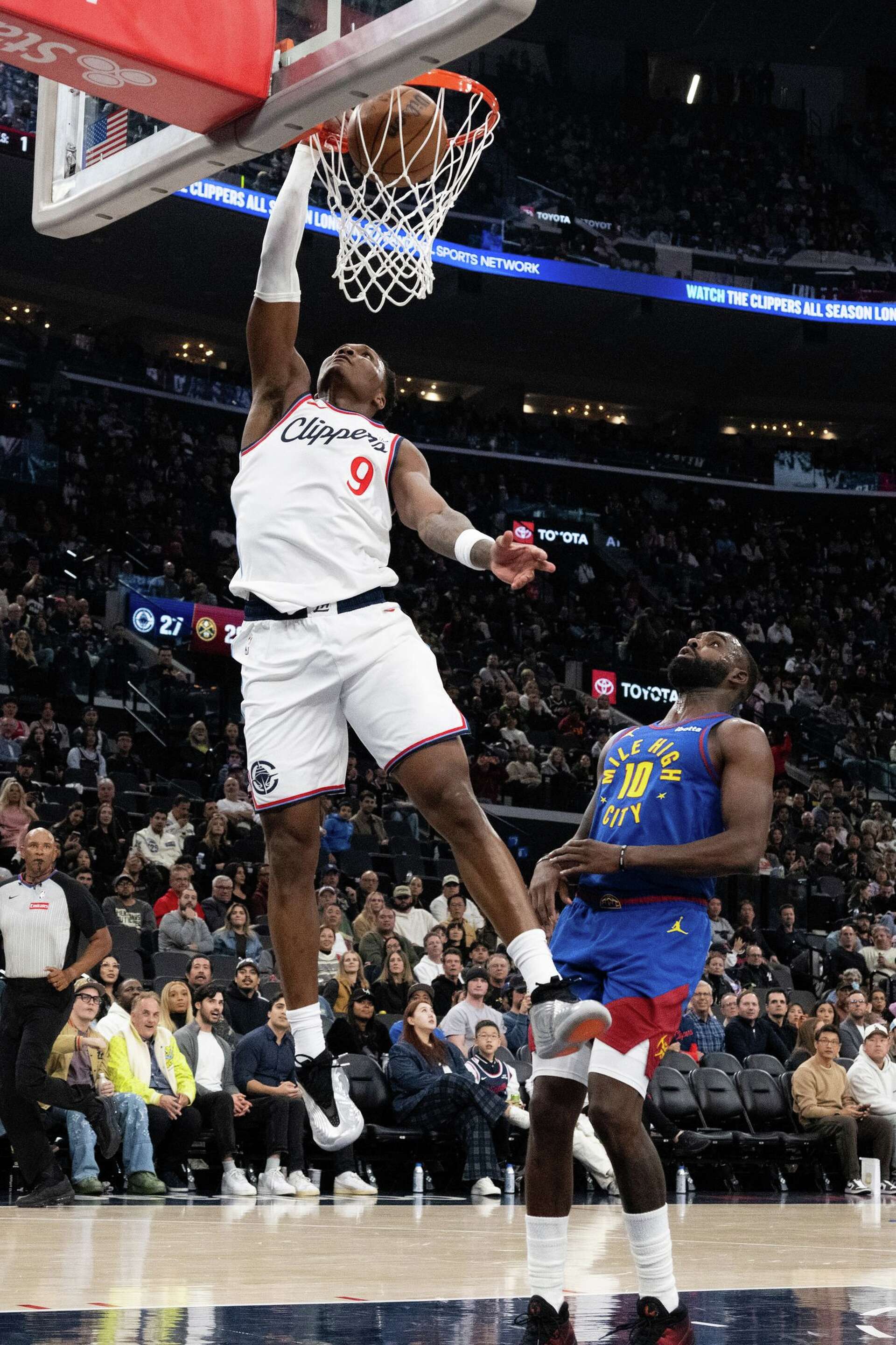 Mathurin scores 38 points in his Clippers home debut in 115-114 win ...