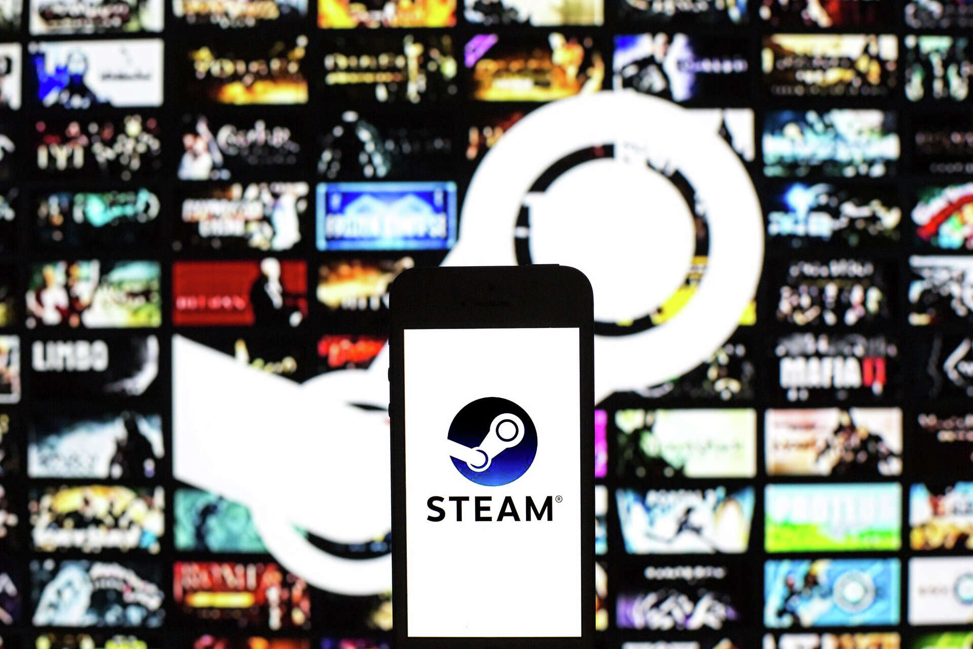 Is Steam down? Thousands report outages Friday, unable to sync