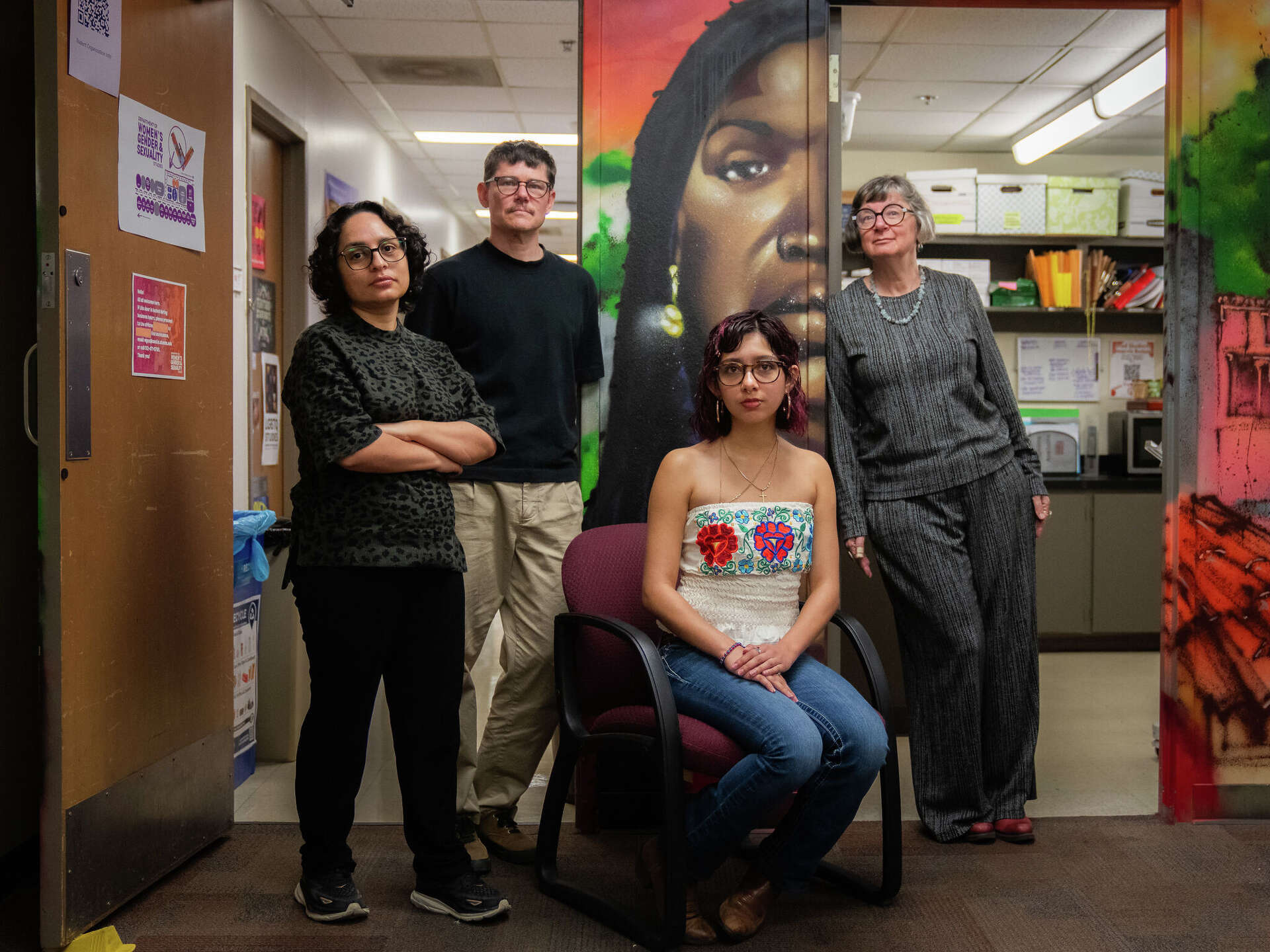 Faculty, alumni defend UT women's, gender studies amid consolidation