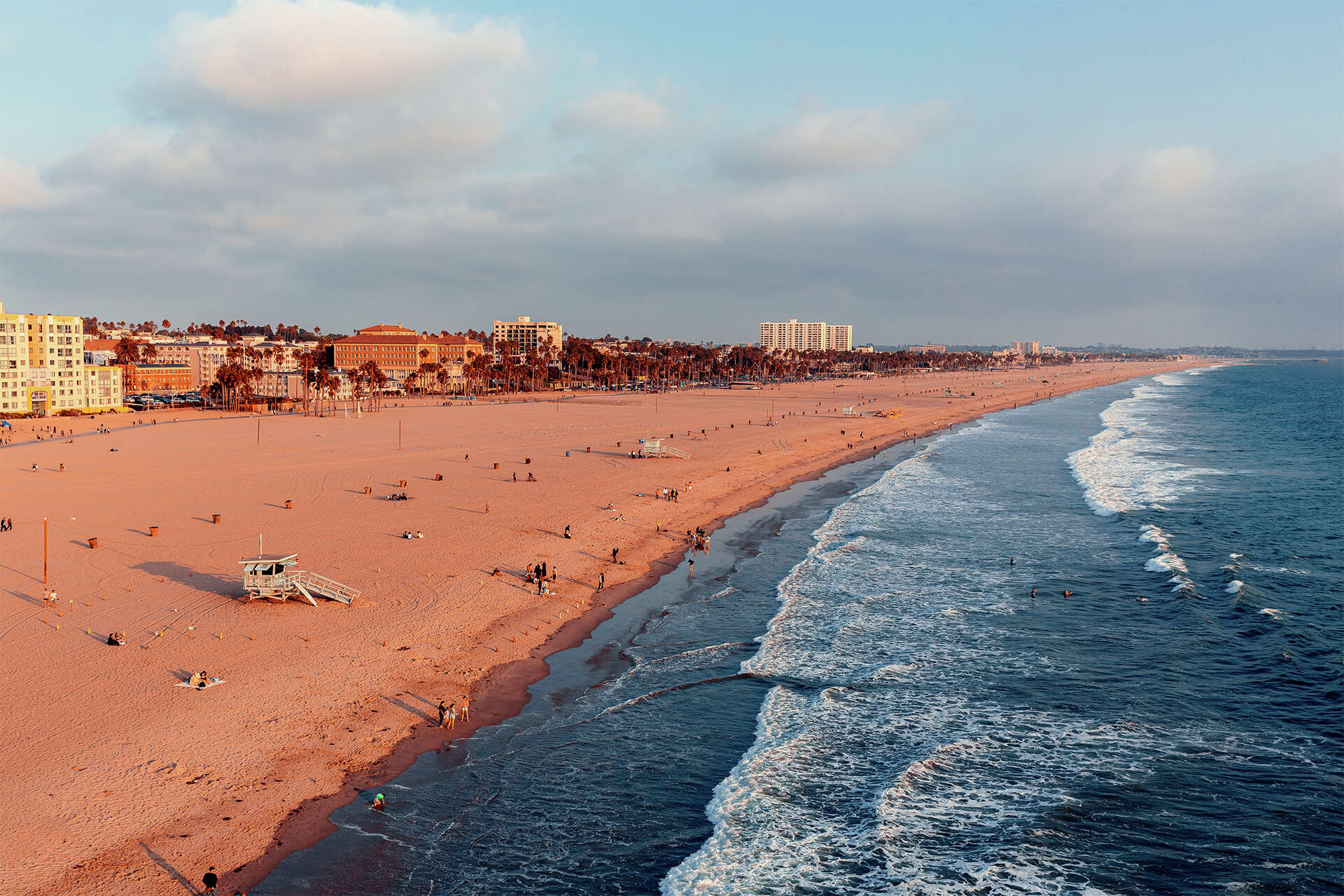 Bacteria spike prompts LA County warning against 'swimming' at beaches