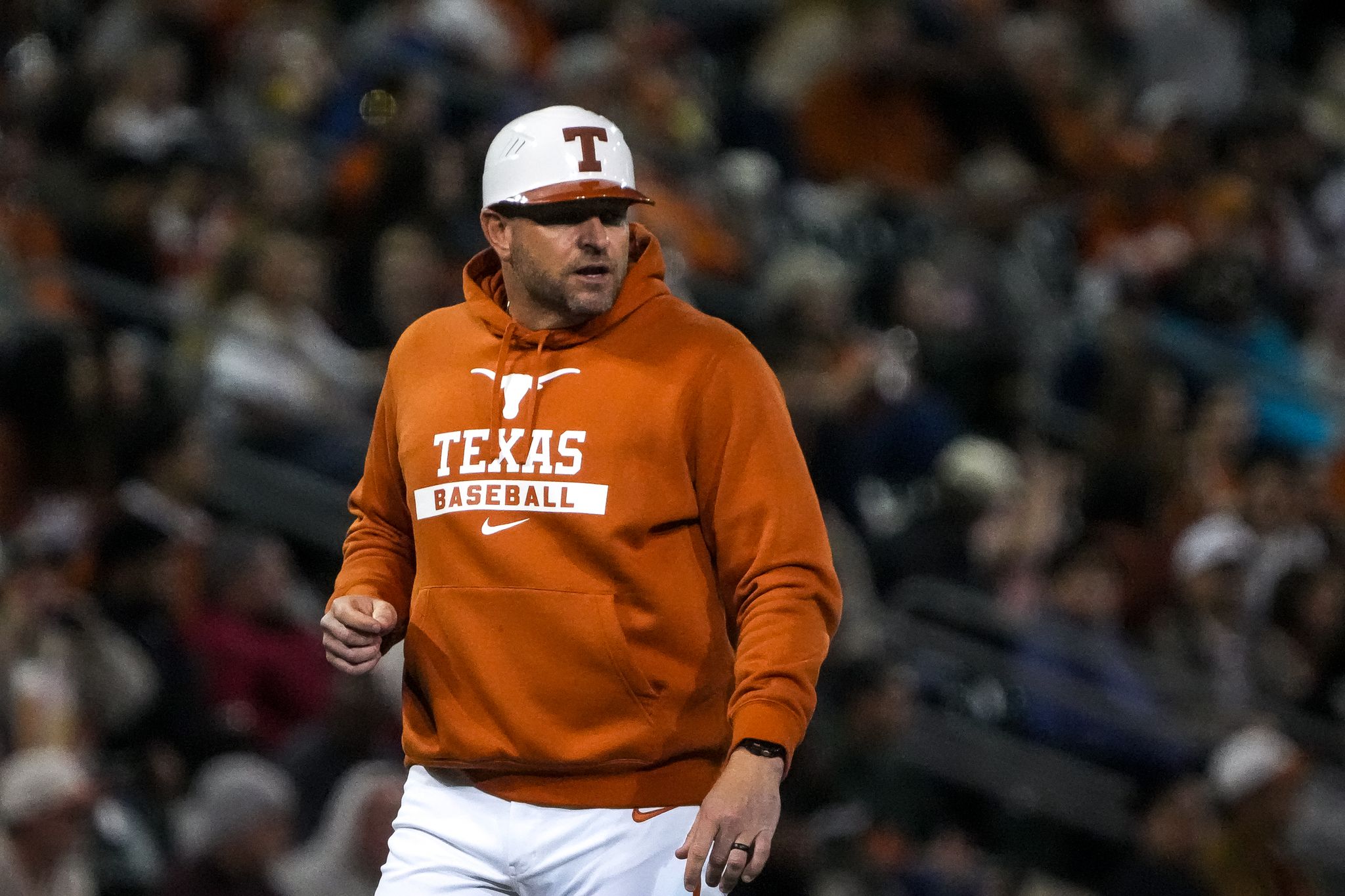 Texas Longhorns sports news from Kirk Bohls and Houston Chronicle