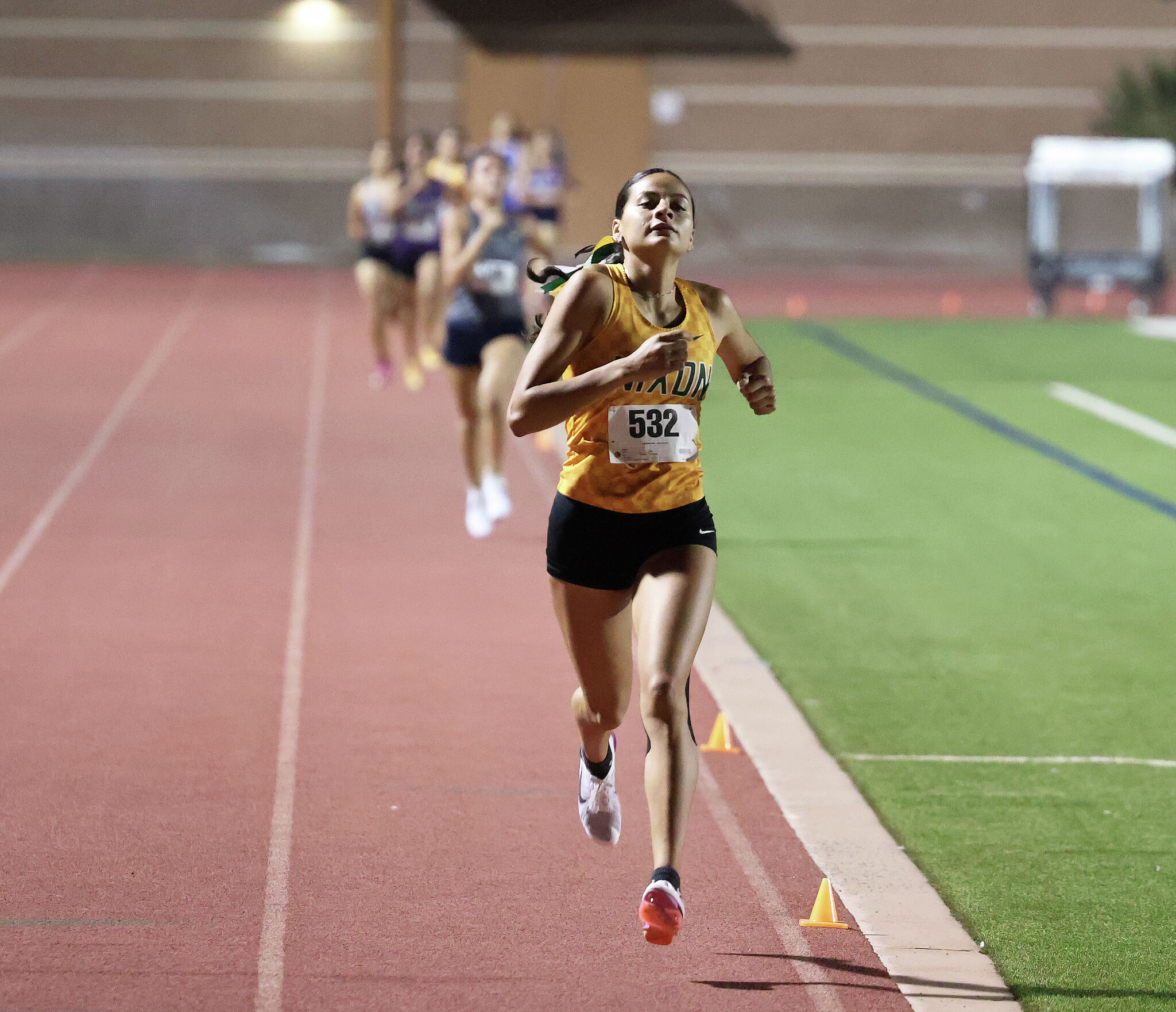 Sophia Sandoval continues to rewrite Nixon, city track records
