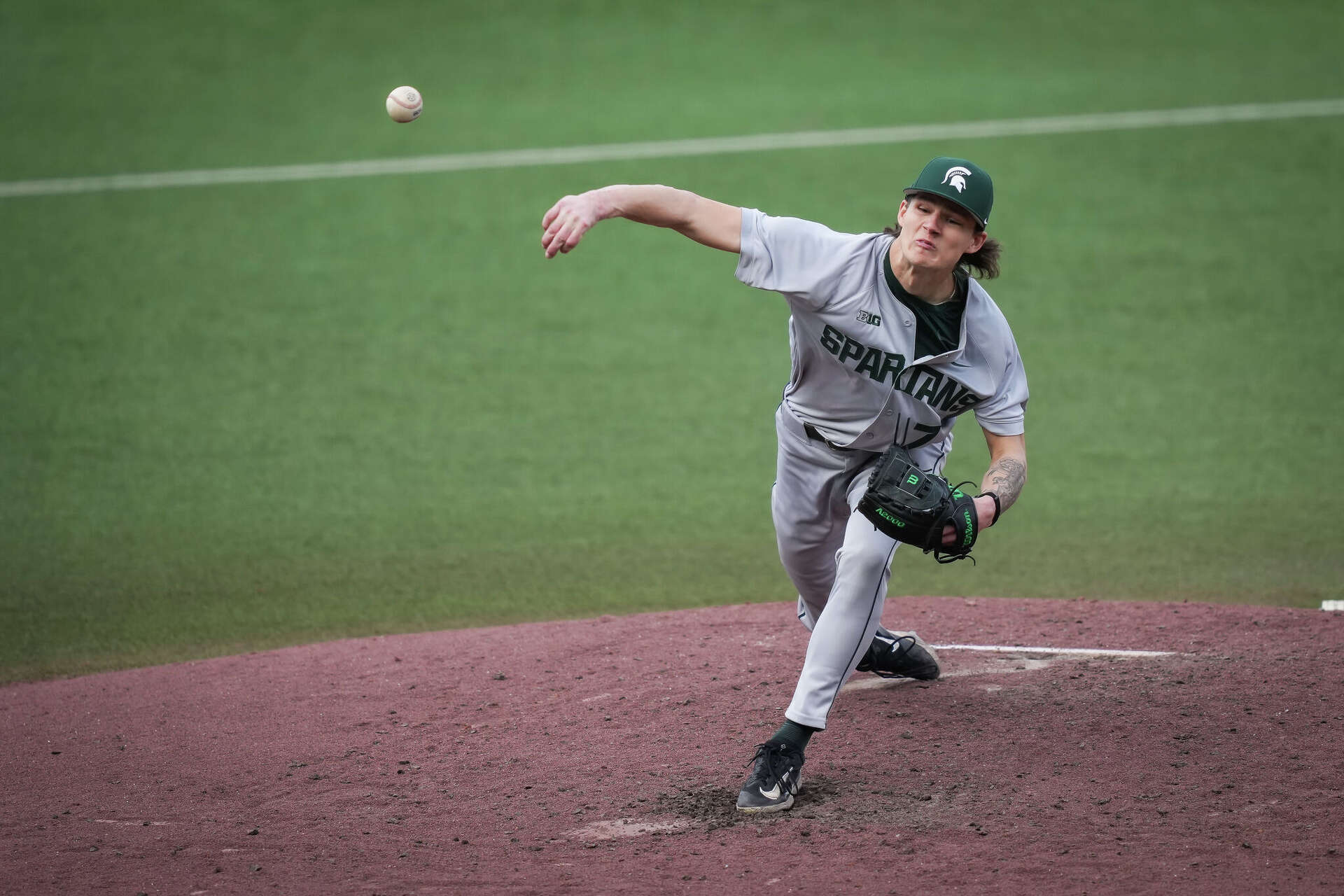 Aiden Robbins cycle propels Texas baseball past Michigan State: Recap
