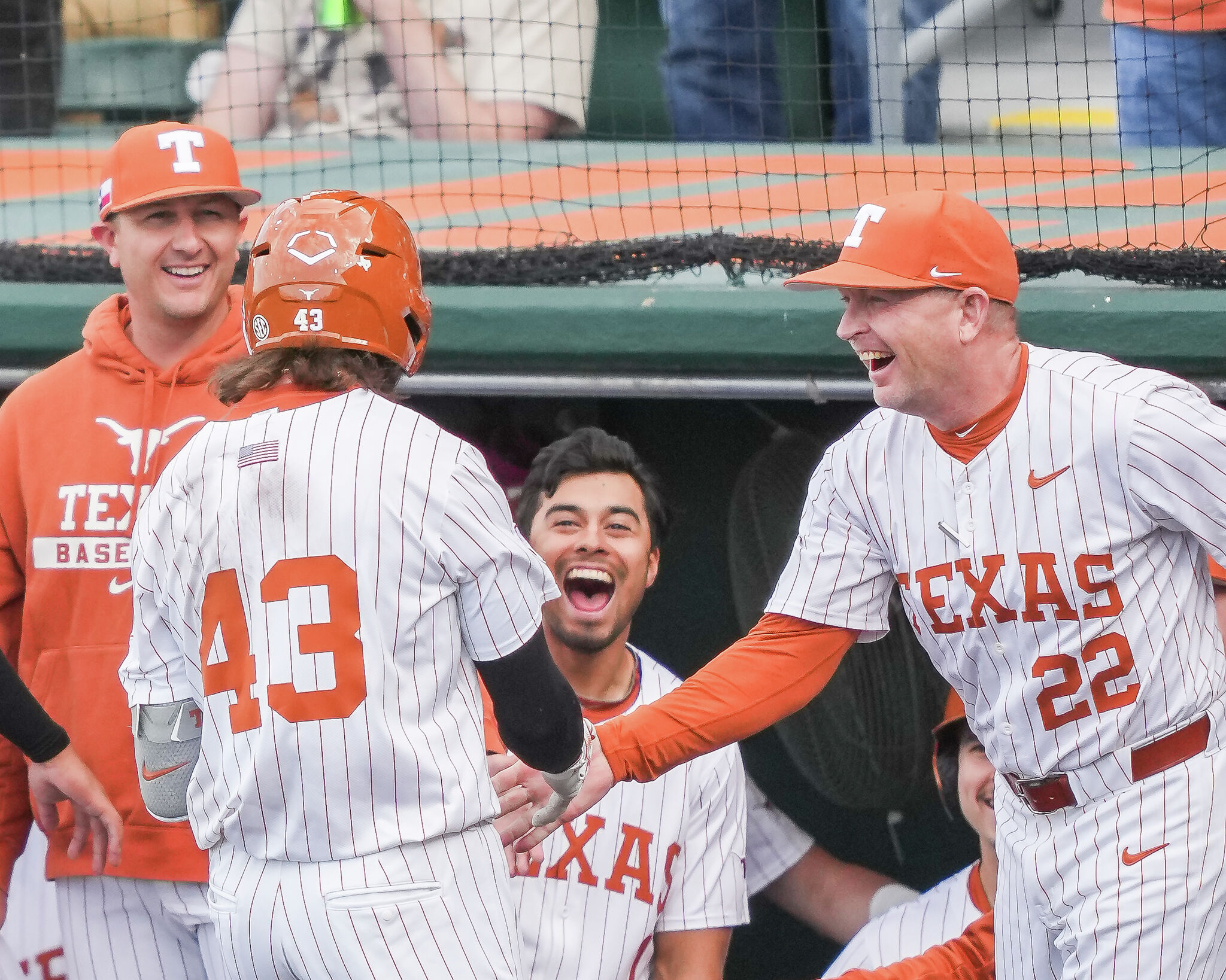 Texas baseball doesn't ask players to study opposing scoring reports