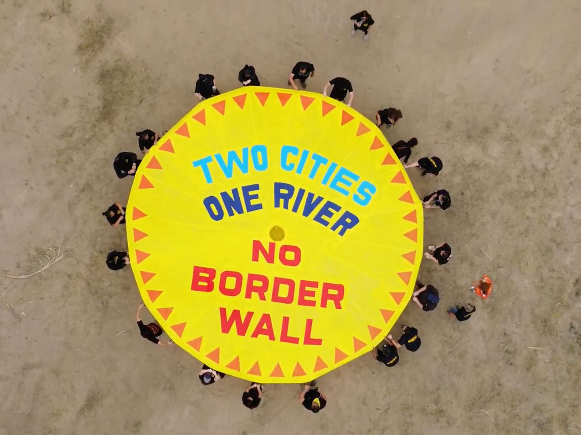Protest targets border wall during Laredo El Abrazo