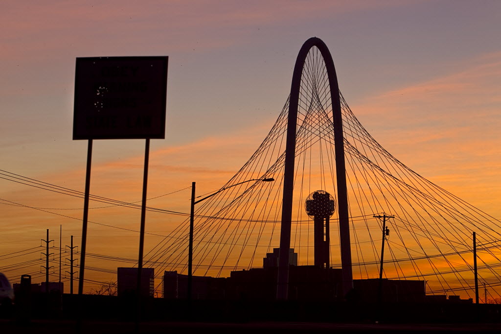 A timeline of the 100-year history of American Airlines.