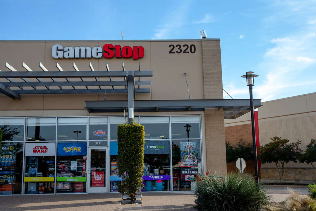 What to know about GameStop, the video game store gunning to buy eBay