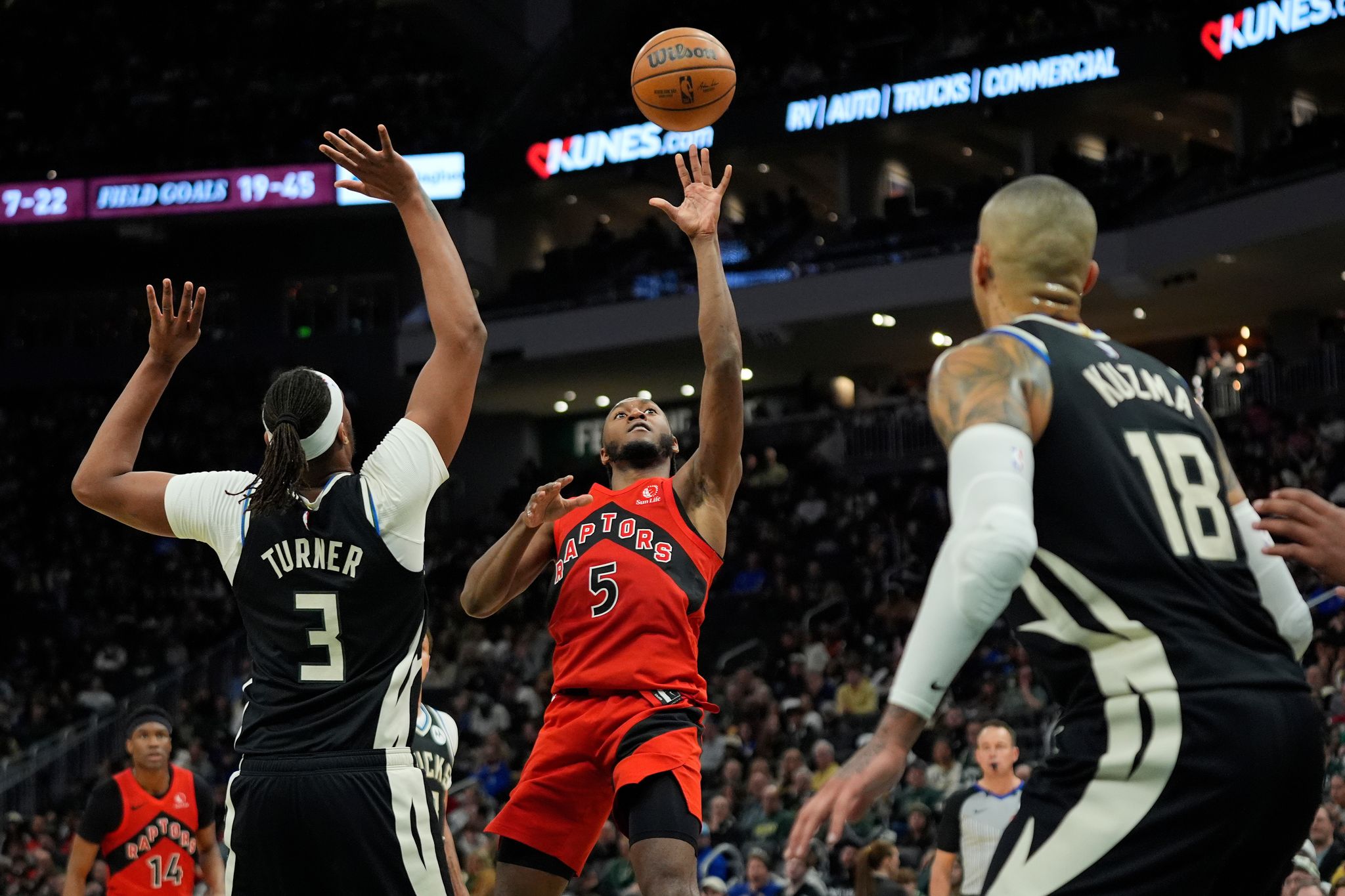 Raptors beat Bucks 122-94 and end Milwaukee's 3-game win streak