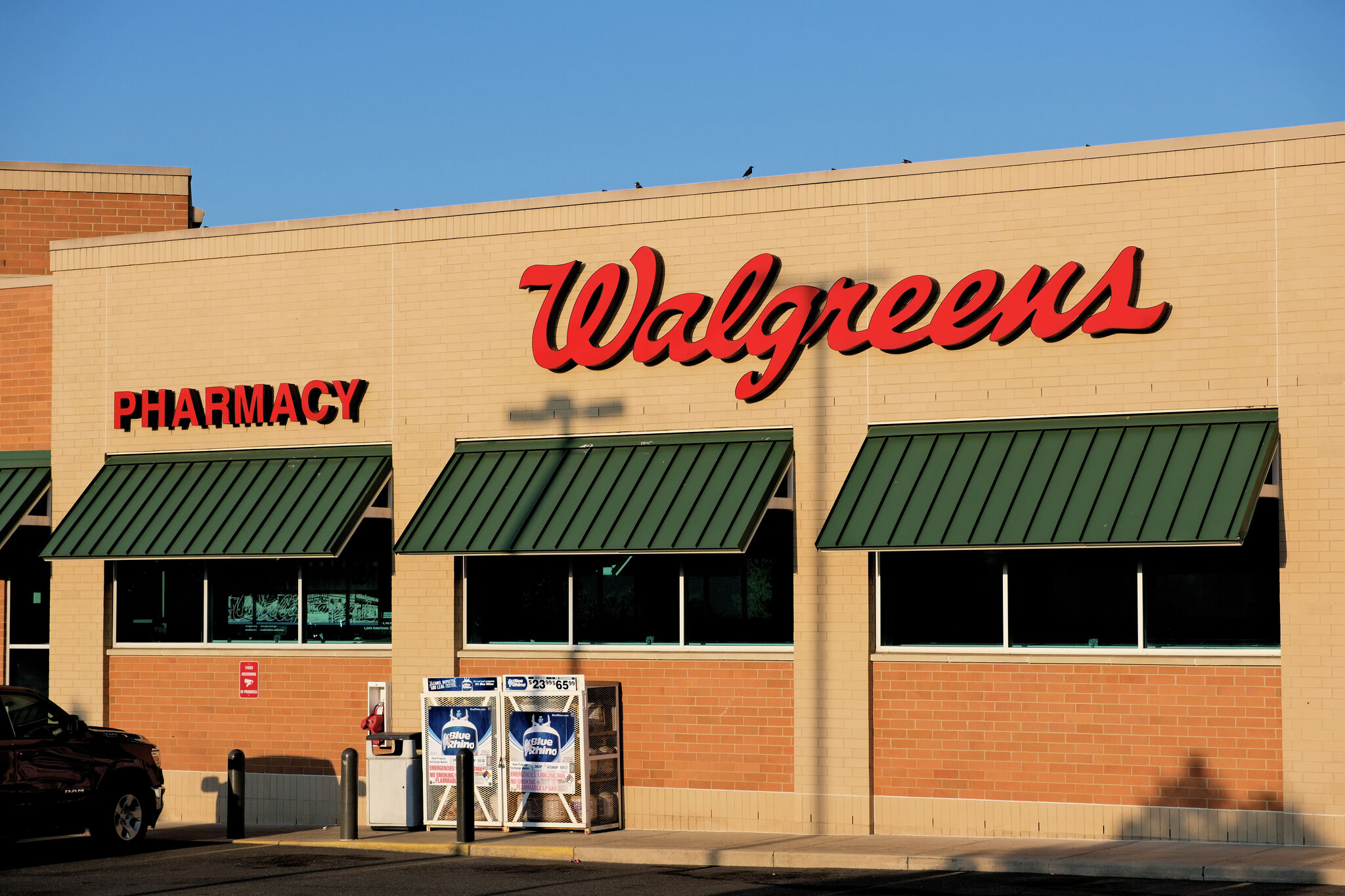 Pharmacy giant Walgreens abruptly cuts over 150 Texas jobs