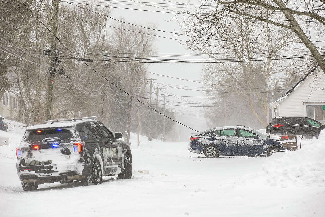Eversource making progress restoring power in Connecticut