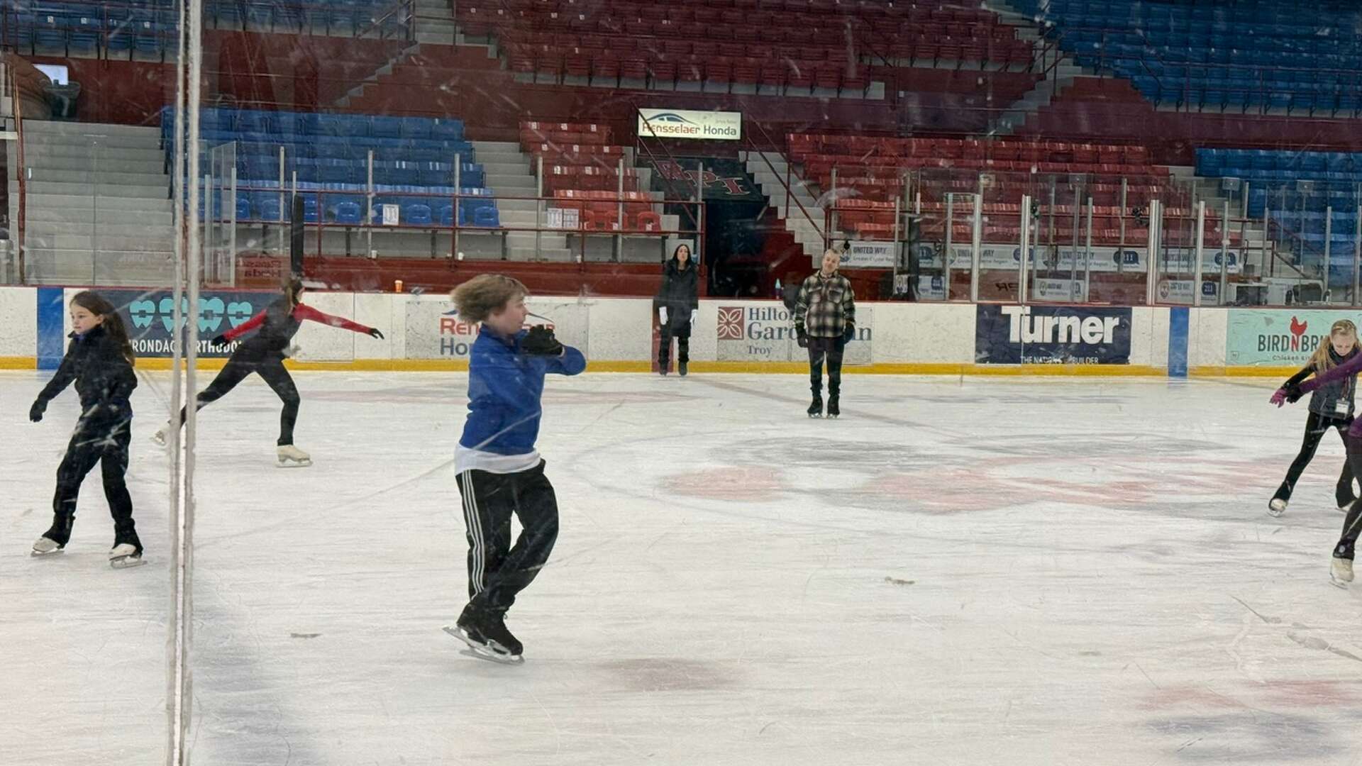 Olympic medalist Paul Wylie trains local figure skaters in Troy